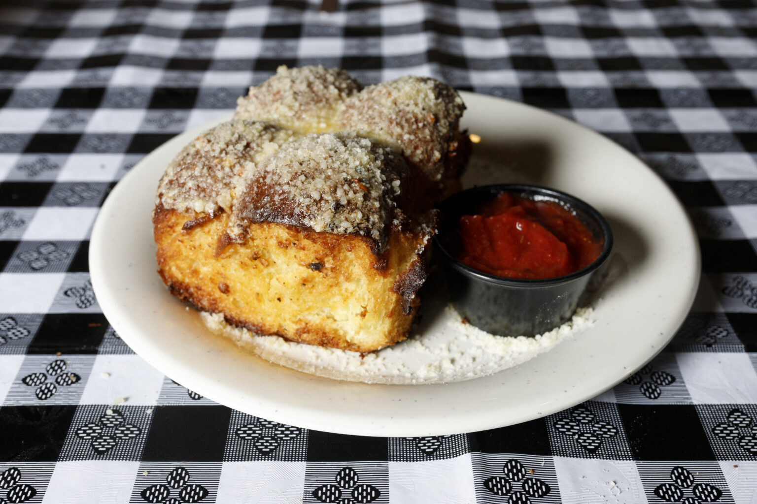 Chicago's Best Tavern-style Pizza - WG Pizza's
